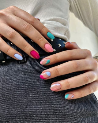 Get Nailed! 20 Easy Nail Arts For Short Nails - Chiic Magazine
