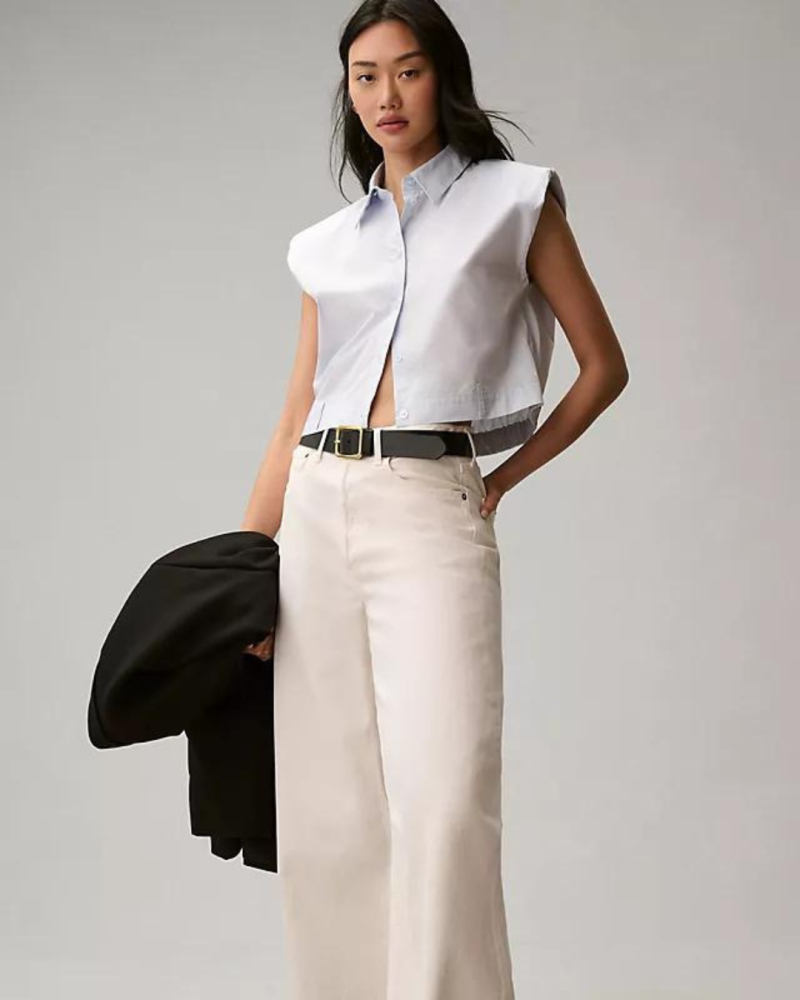 15 Best Sleeveless Button Down Shirt for Women - Chiic Magazine